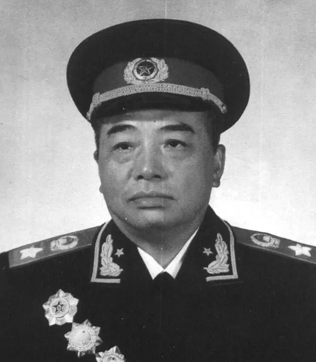 In 1965, Su Zhenhua wrote to Xiao Jinguang, be sure to invite someone ...