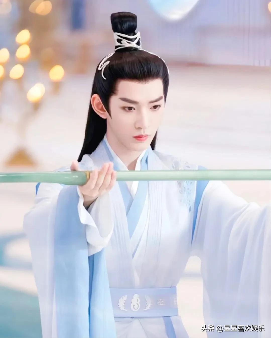 Can't get tired of Deng Wei - iNEWS