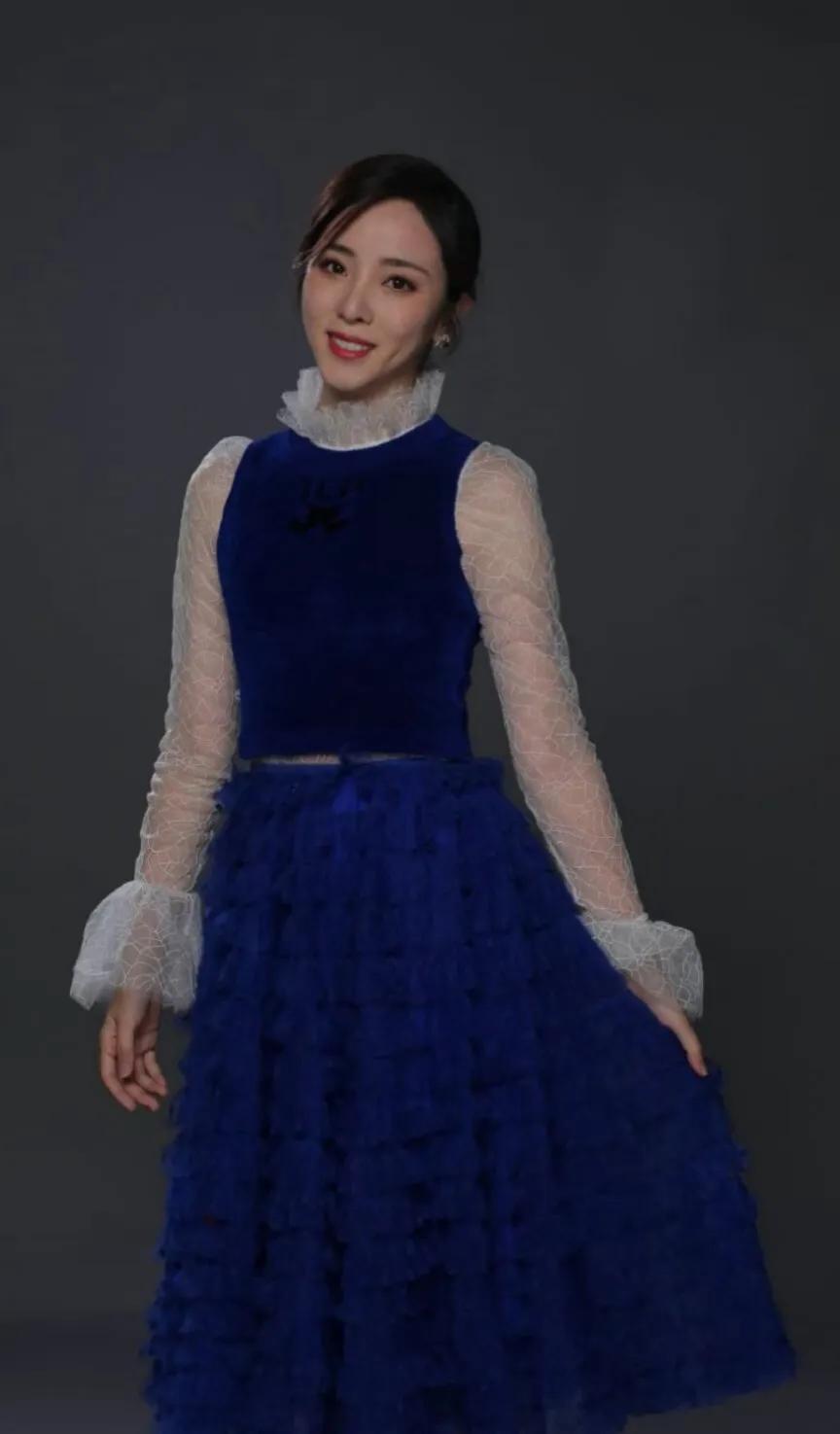 CCTV's first beauty Li Sisi - iMedia