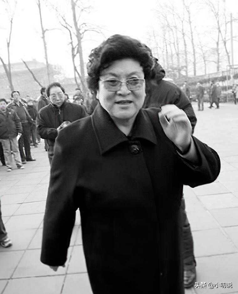 Yu Bo: My husband Ma Ji passed away for 16 years, leaving me alone, my ...