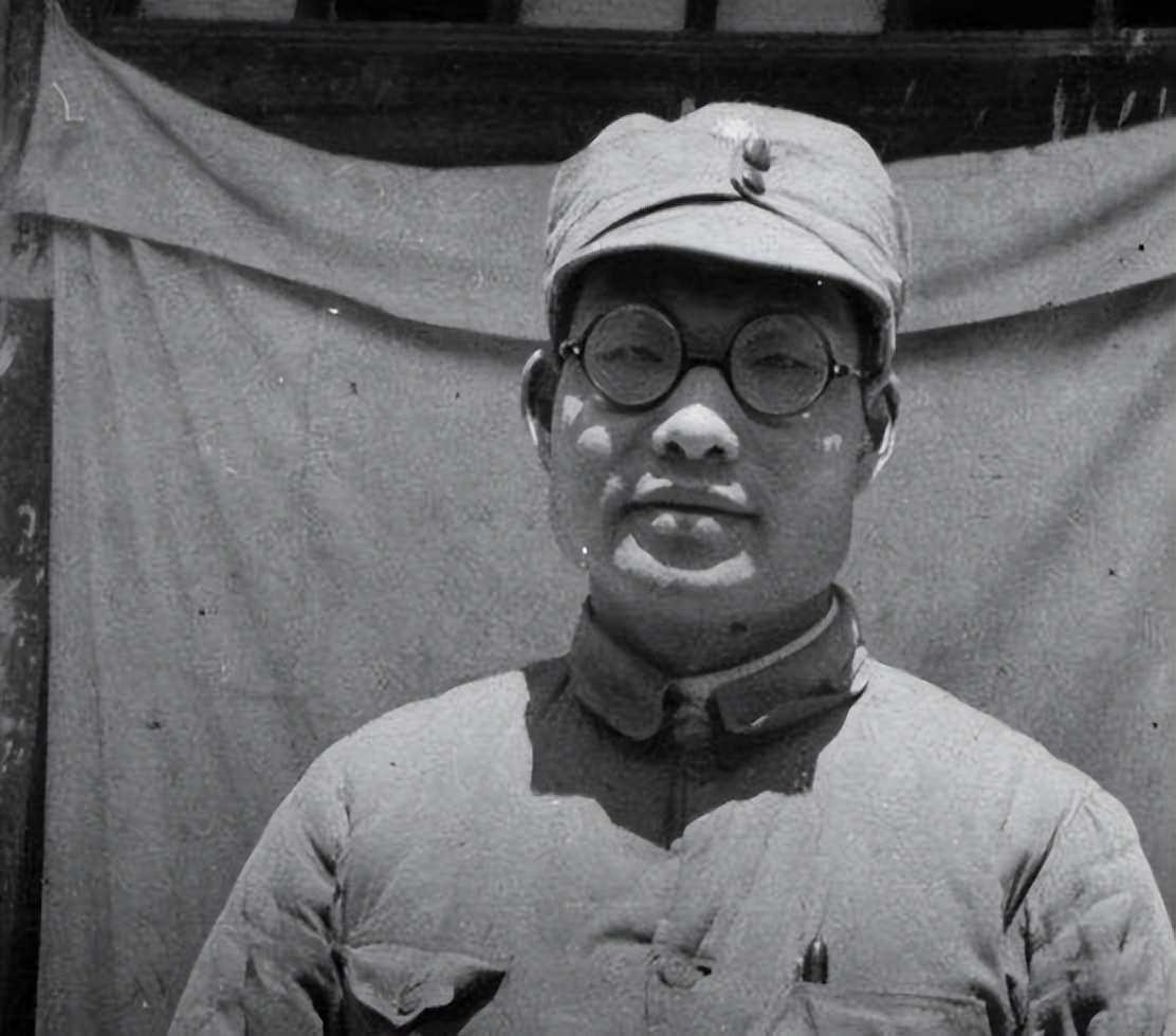 When Xu Guangda went back to his hometown to visit his relatives, his ...