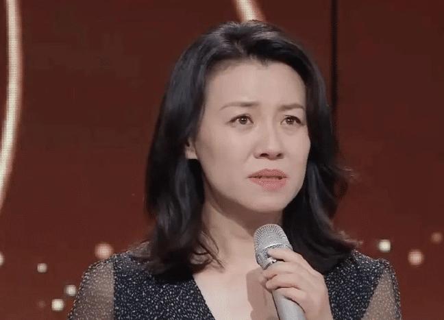 Alyssa Chia and Gao Yuanyuan's group photo reveals the secret: A short ...