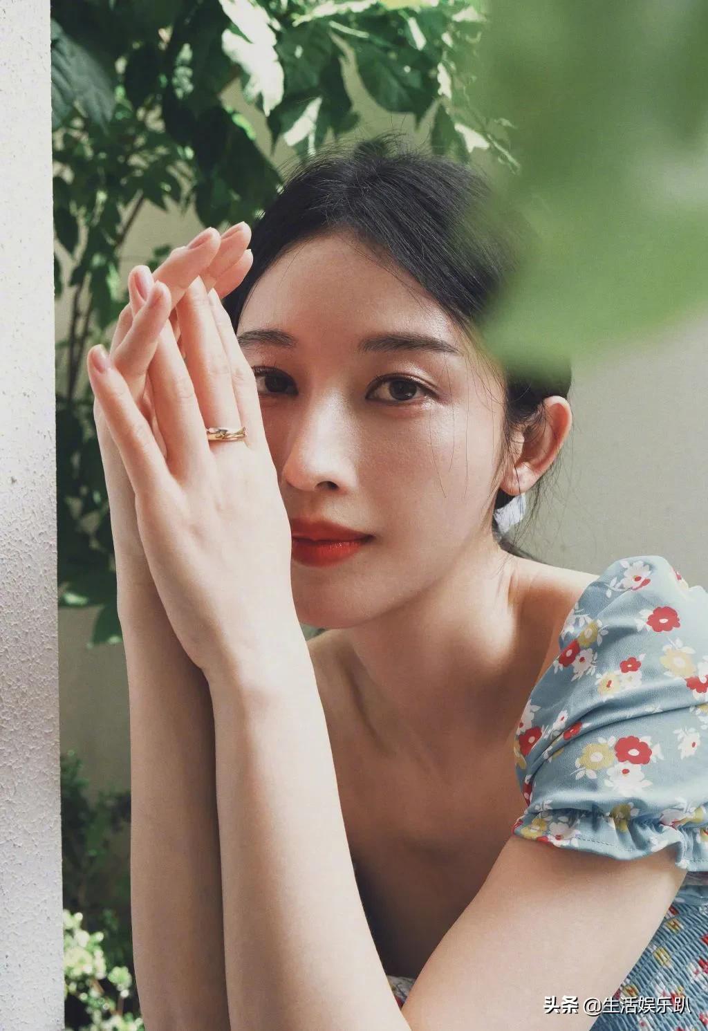 The ever-changing girl - Zhang Li - iNEWS