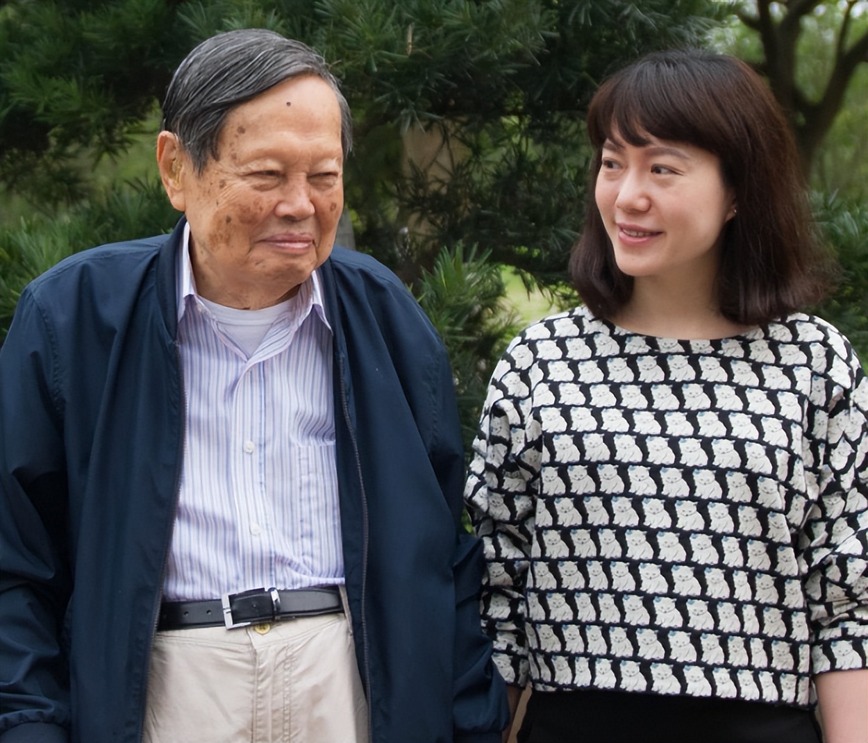 101-year-old Yang Zhenning is critically ill: 47-year-old Weng Fan didn ...