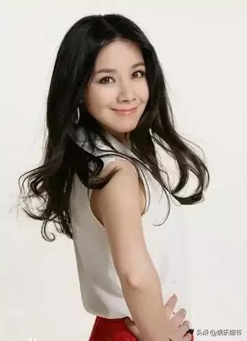 He Lin: In order to take care of her in-laws, she gave up her career ...