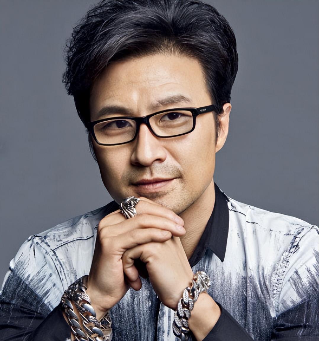 Wang Feng took his daughter for a paternity test, and was angered by ...