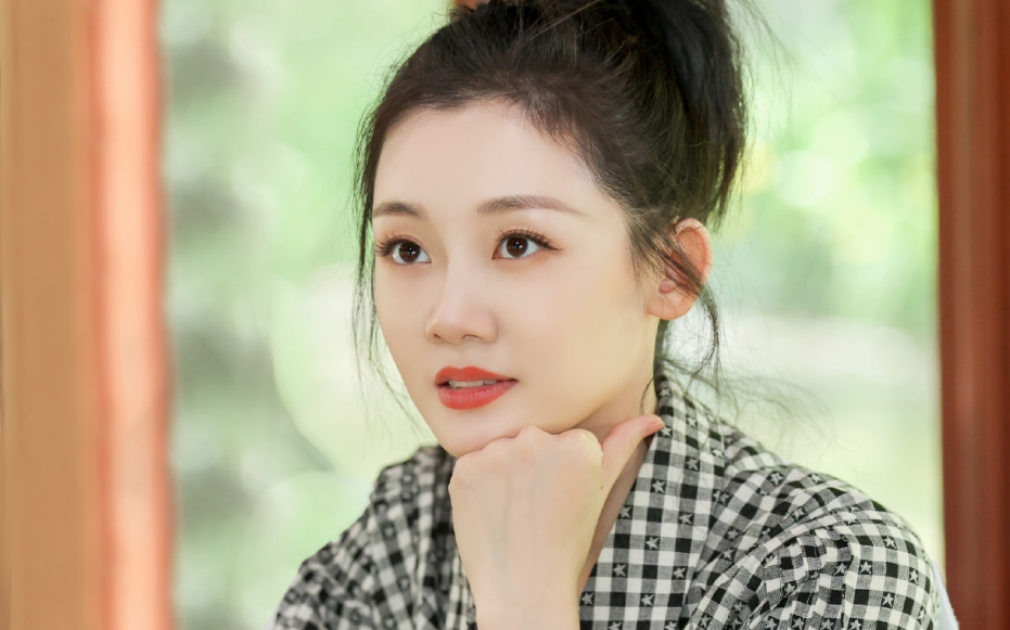 Looking at Zheng Kai 2 years later, I realized how wise he was to marry ...