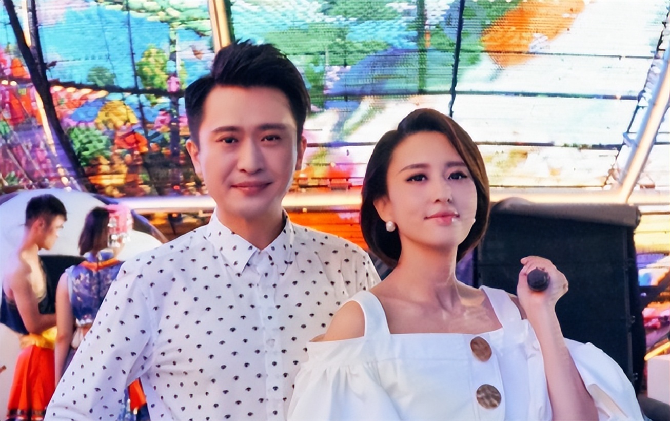Yang Fan, host of CCTV: give up Zhang Lei, marry ordinary wife Li Sa, and have two happy ...
