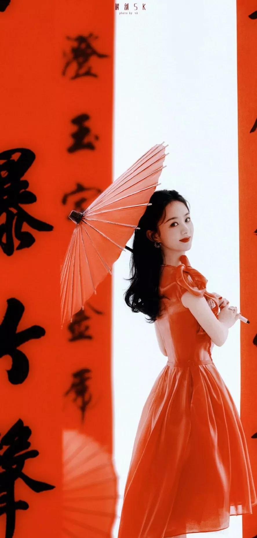 Zhao Liying's three Guo Pei Gao Ding, which one do you like - iNEWS