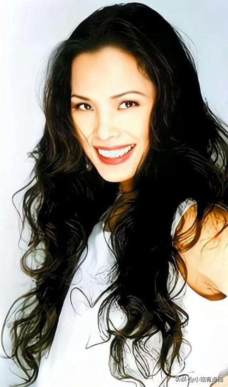 60-year-old Wei Wei's current situation: living in a mansion in New ...