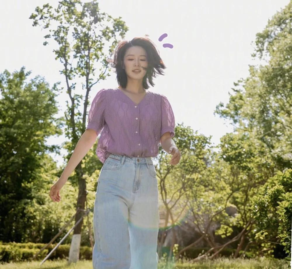 Beautiful Qin Qinzi Li Qin: underwear endorsement pictures, beautiful ...