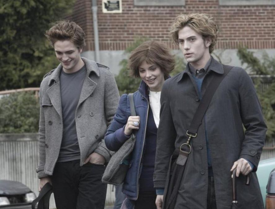 From the vampire culture in the movie "Twilight", look at the industry ...