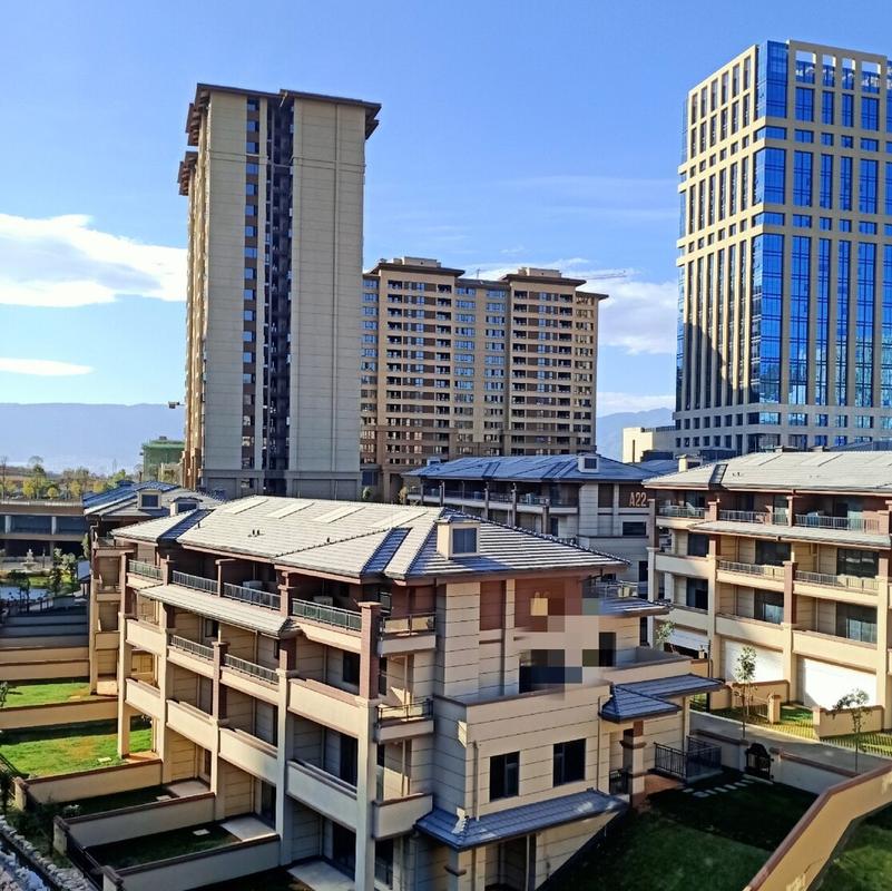 China's "Little Spring City": Good quality and cheap, with 215 natural ...