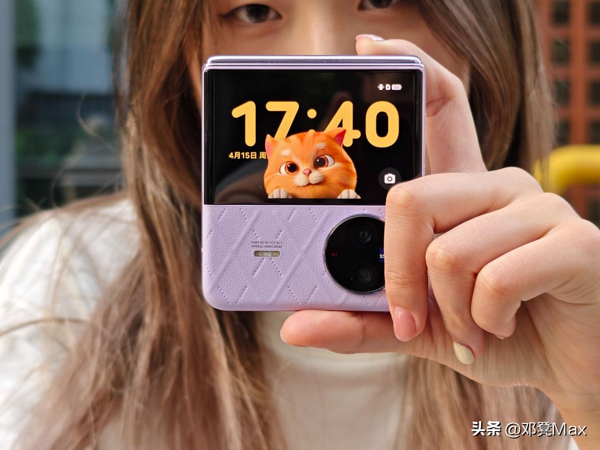Why has the vivo X Flip, which was released the latest so far, become ...