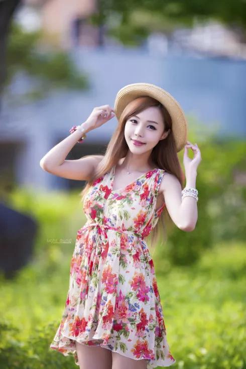 Xu Zhener, Appreciation of Meitu Series - iNEWS