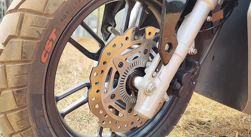 Scooter, MVCAGIVA 150ADV, get started! - iMedia