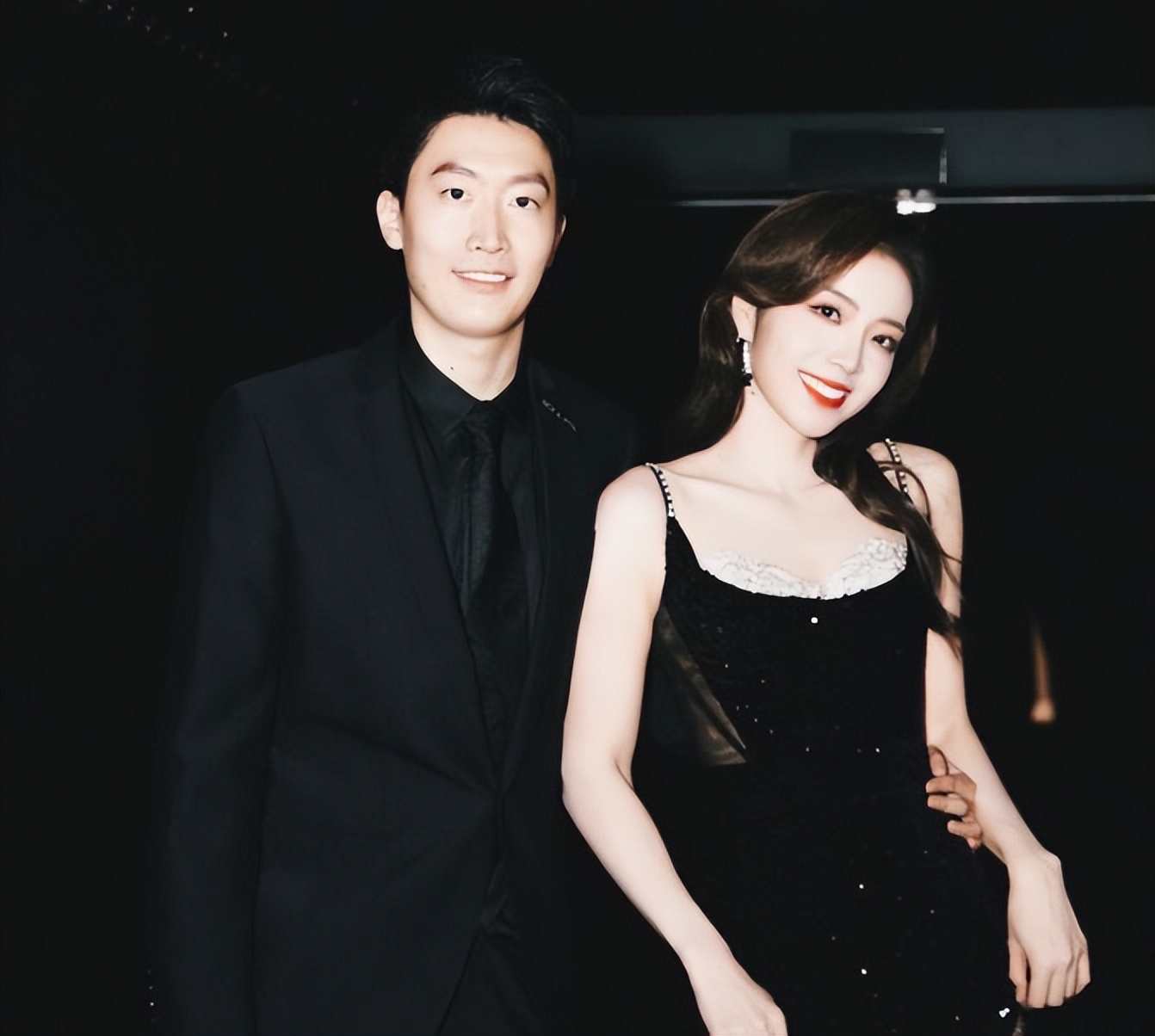 Yu Shuang changed after 5 months of marriage. She looked like a ...
