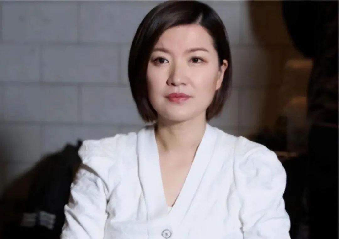 Chen Rong, the beauty host of Dragon TV, has no hope of returning to ...