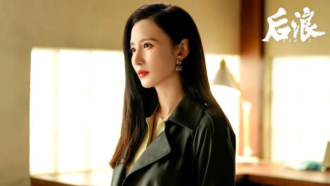 "Houlang": Yang Xiaohong, a competitive machine in the workplace, why did she give up her high ...