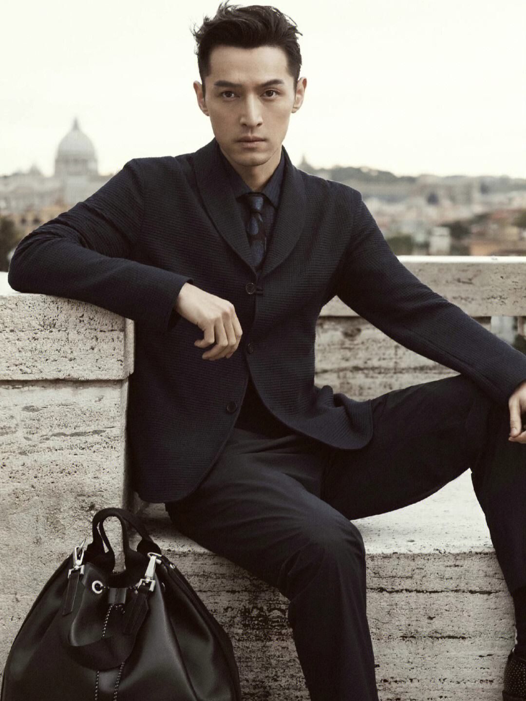 17 years have passed, Hu Ge, who said he would help Zhang Mian support ...