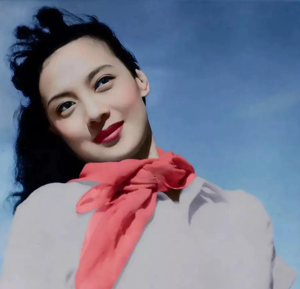 Is Wang Danfeng a stage name or real name?Who is the "noble" who ...