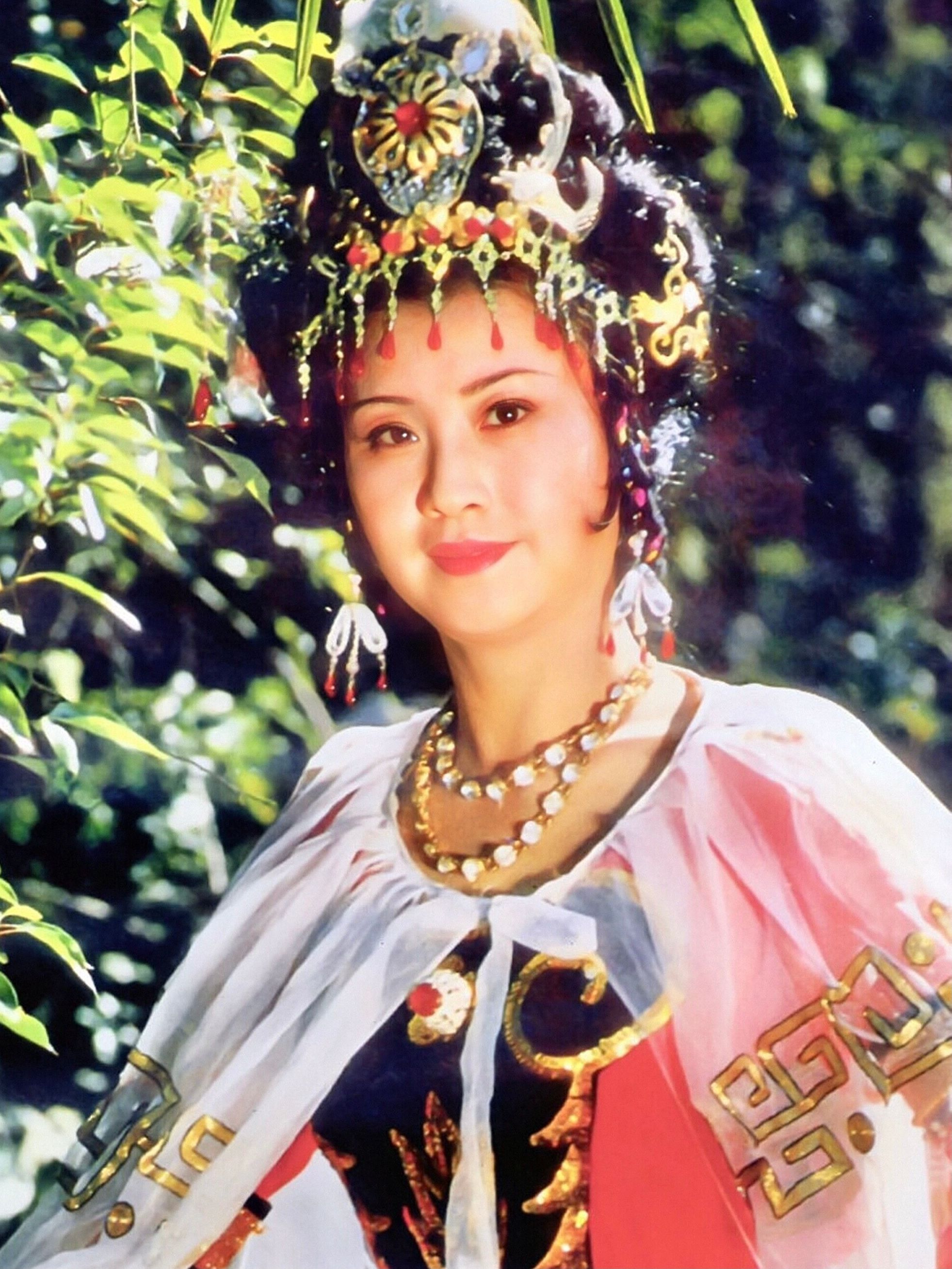 Pretty Woman in Journey to the West: Wang Fengxia played Princess Iron ...