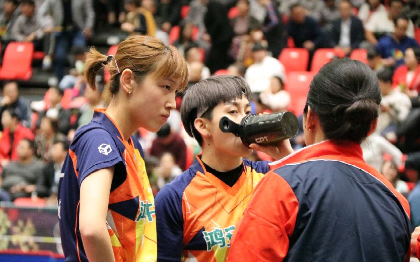 Kuaiman quickly defeated his opponent, Qian Tianyi ushered in a big ...