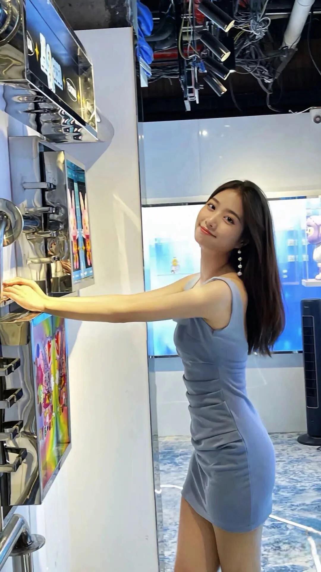 Cute girl photo photo sharing issue 20 - iNEWS