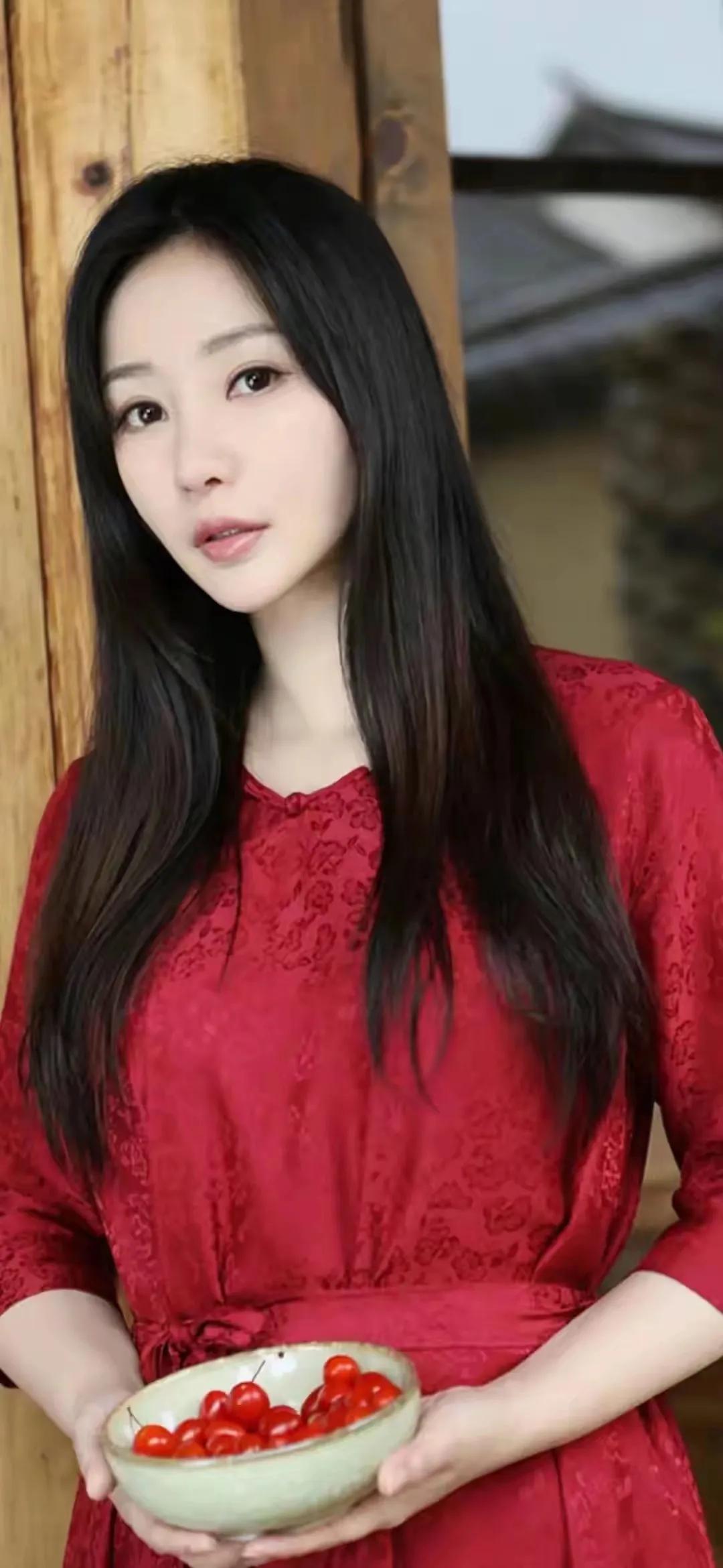 Liu Yan, beauty, beautiful picture - iNEWS
