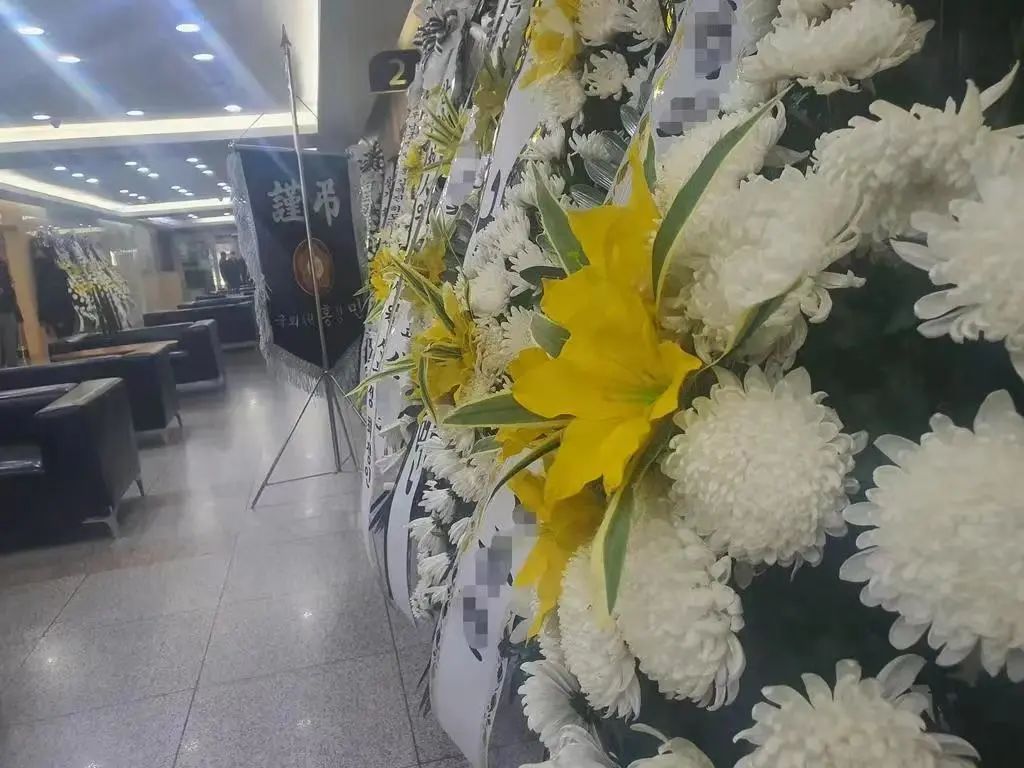 Itaewon's push screen exposure!Li Zhihan died to save the girl's life ...