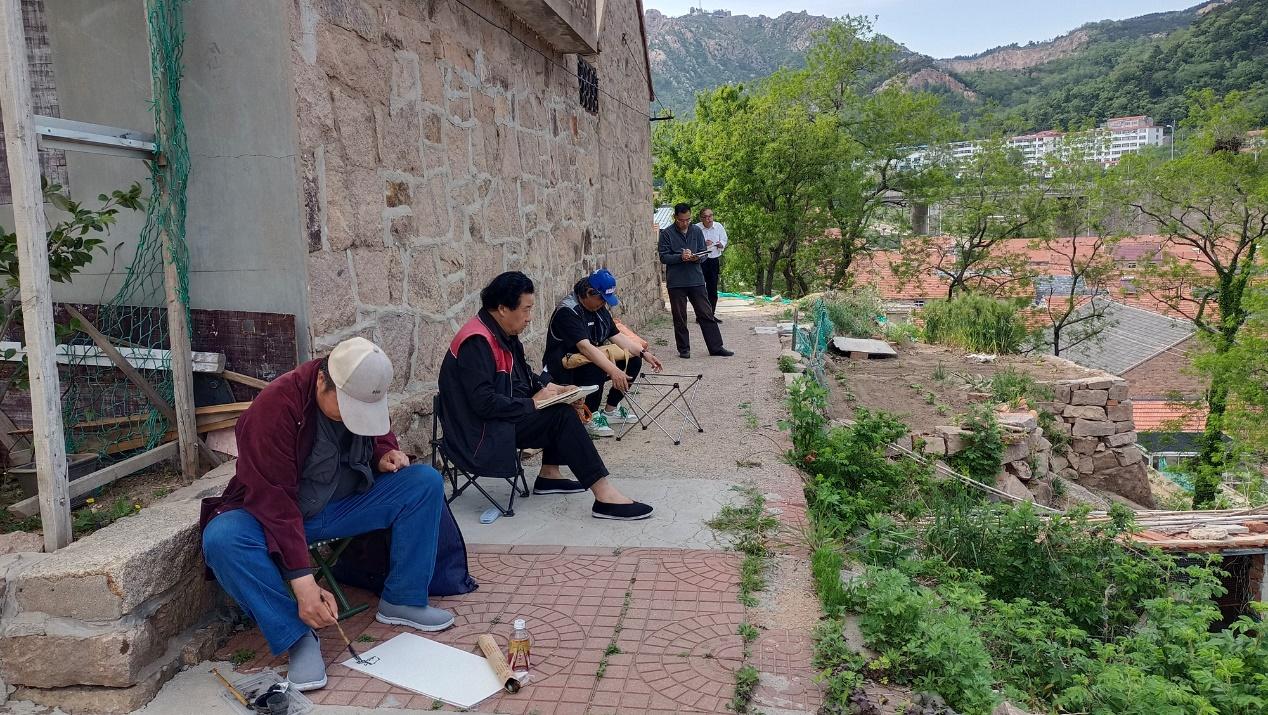 Du Ping Studio went to Shidao to sketch - iNEWS