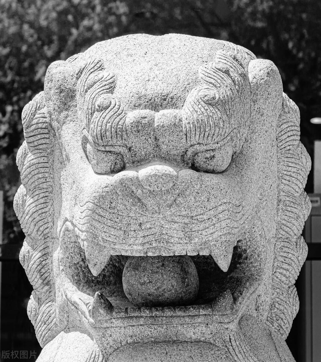 Do you know why this stone lion holds a stone ball in its mouth? How ...