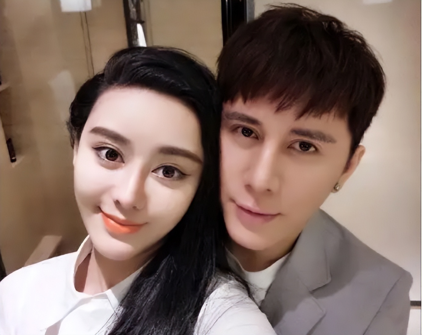 He Chengxi: After spending 8 million plastic surgery to become a replica of Bingbing, after ...