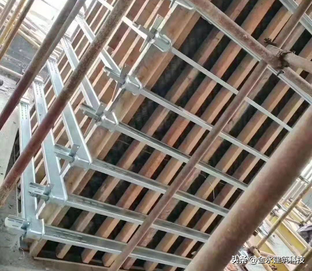 Anti-rust knowledge and safety precautions for square post buckles - iNEWS