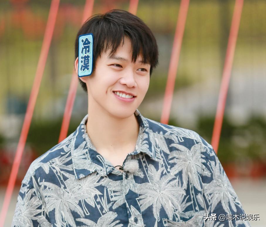 Qin Lan's birthday copywriter Xuan Wei Daxun? It was revealed that the ...