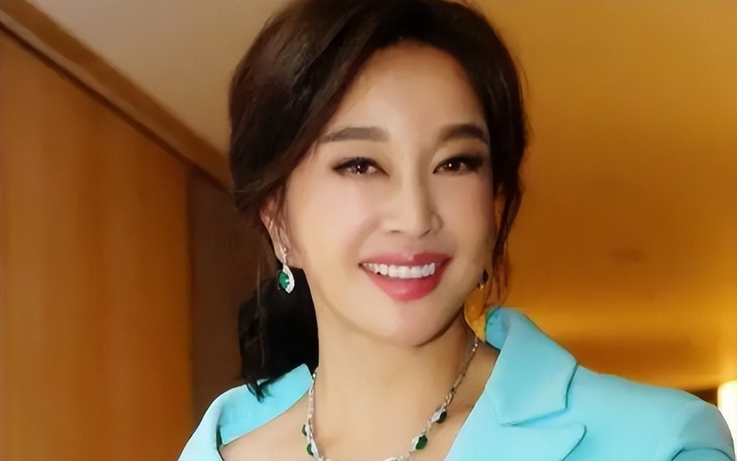 70-year-old Liu Xiaoqing responded to the controversy of acting as a ...