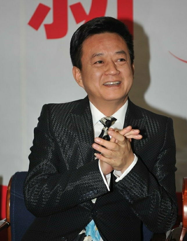 Zhu Jun returned to work at CCTV for the first time in four years ...