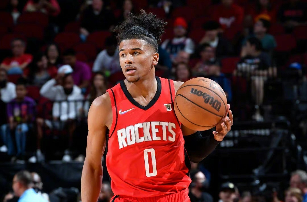 In the first game of the preseason, the Rockets' new starting 5 will be ...