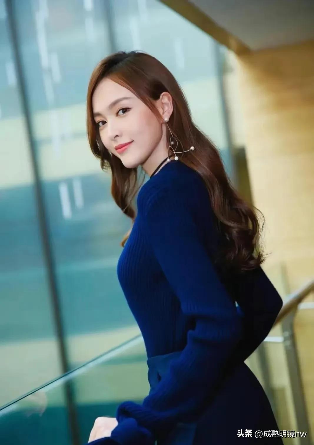 Elegant, sweet, graceful Tang Yan, fashion and charming photo - iMedia