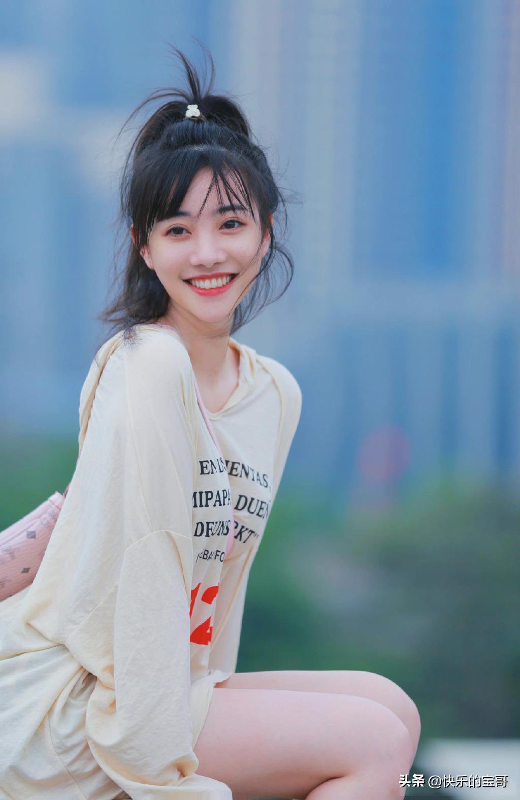 Mainland actress born in 1995, Bai Xinyi, her sweet girly atmosphere is ...