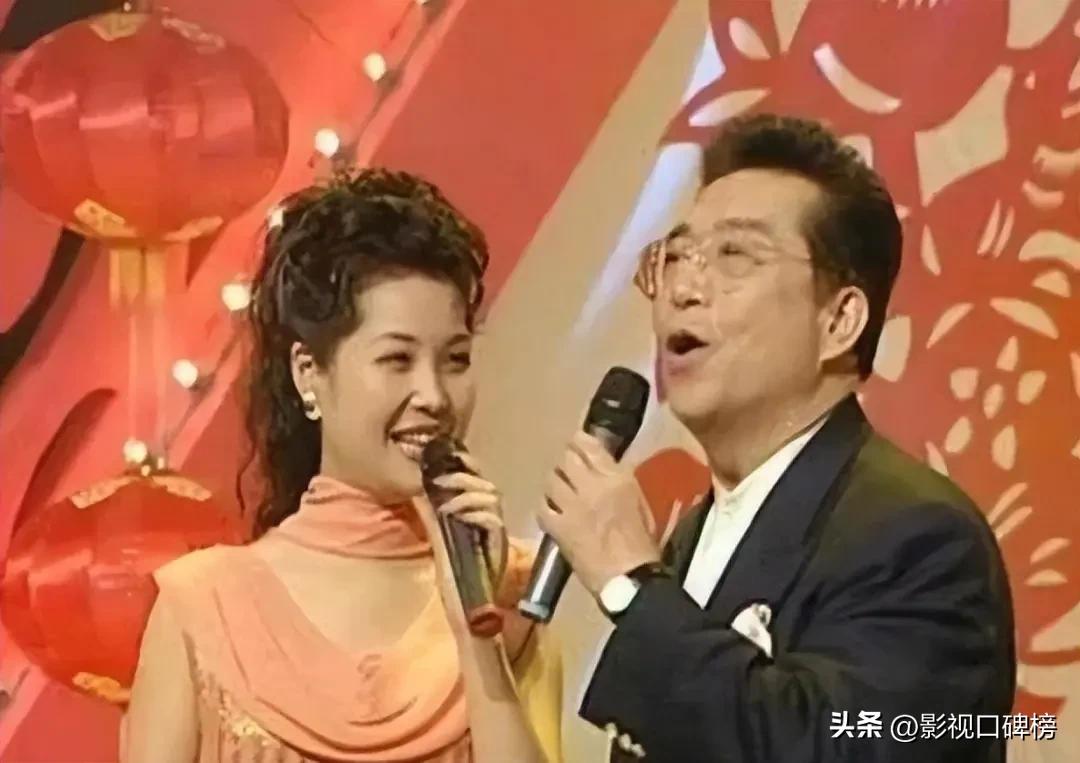 84-year-old Li Shuangjiang needs help to attend the event. He is 27 ...