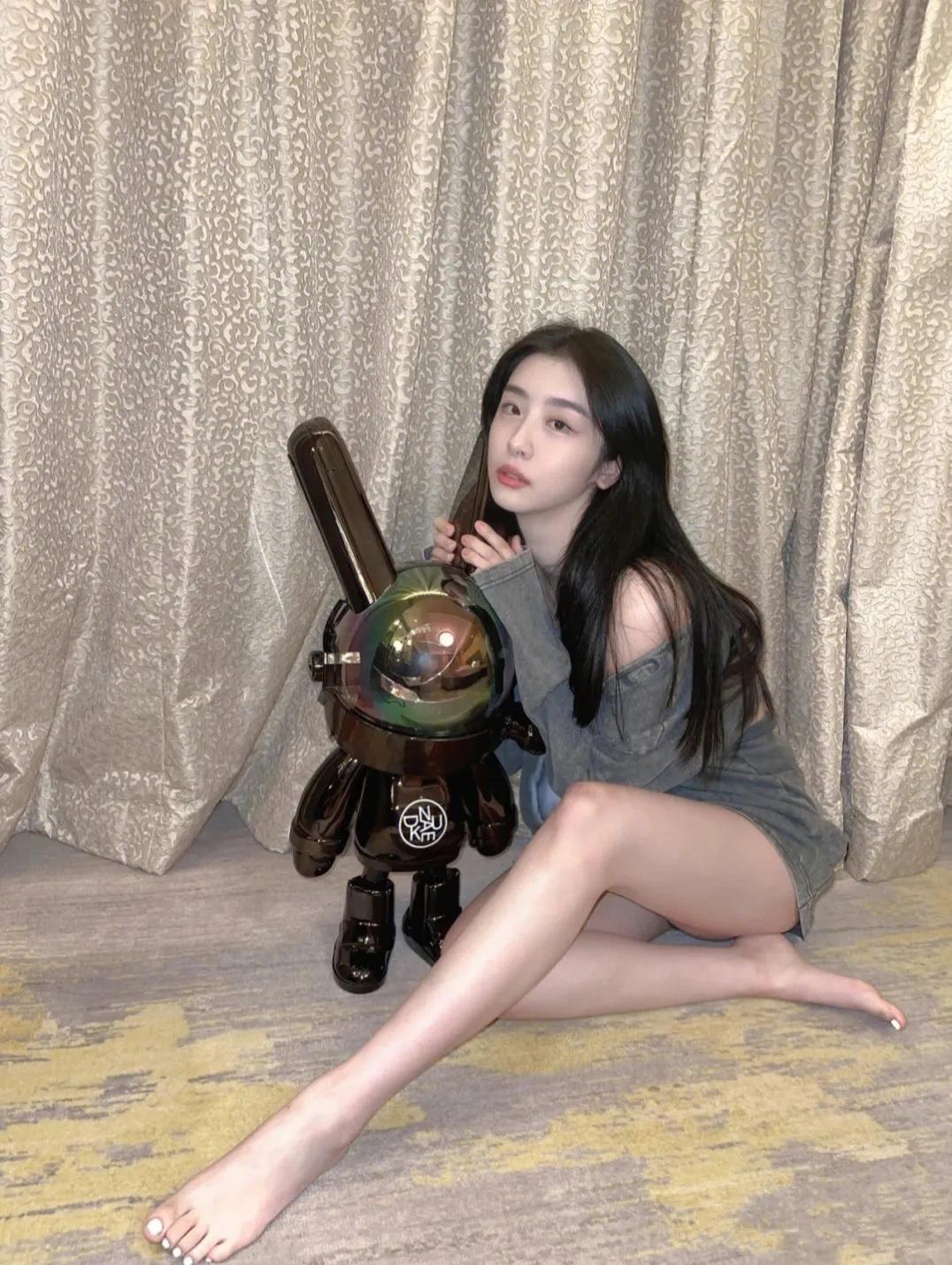 Zhao Xiaotang's disdainful expression made the plump Li Xueqin lose much confidence? - iMedia