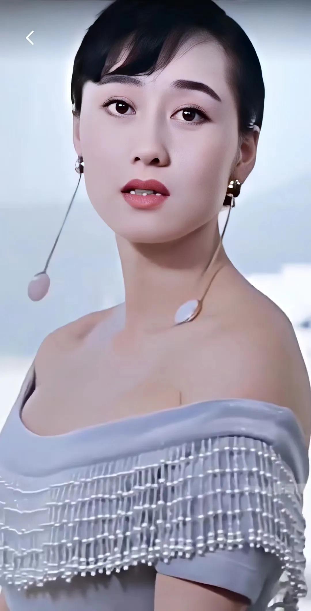 Sensual top beauty Li Zhi - iMedia