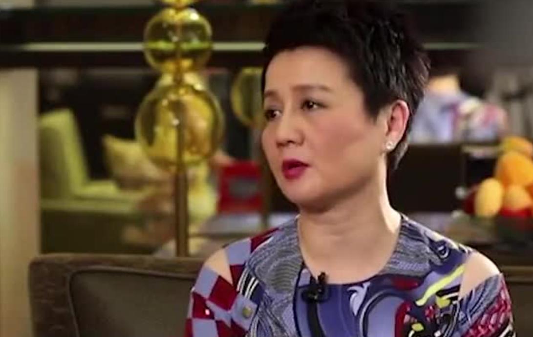 He Chaoying: I was dumped twice by my ex-boyfriend, married "upside down" 1.4 billion and ...