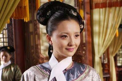 6 years of long-distance love running, 9 years of marriage, and one son ...