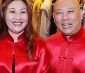 After Guo Qilin became famous, he called his mother Hu Zhonghui in ...