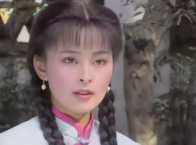 Actor He Yin: Both her ex-husband and current husband are younger than ...