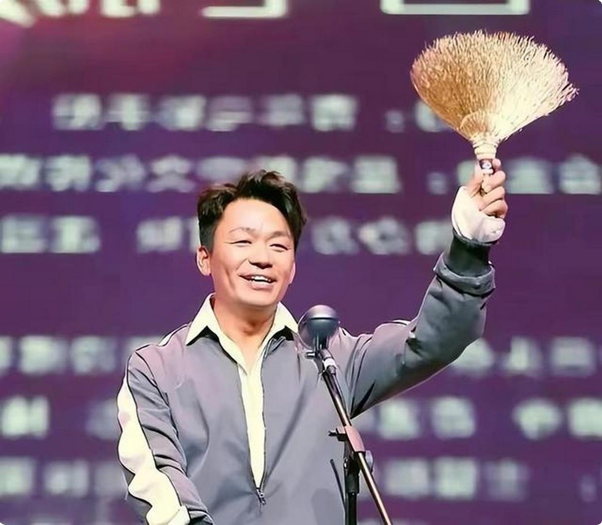 Ma Rong broke the jar and smashed it! Crying with tears and telling the ...