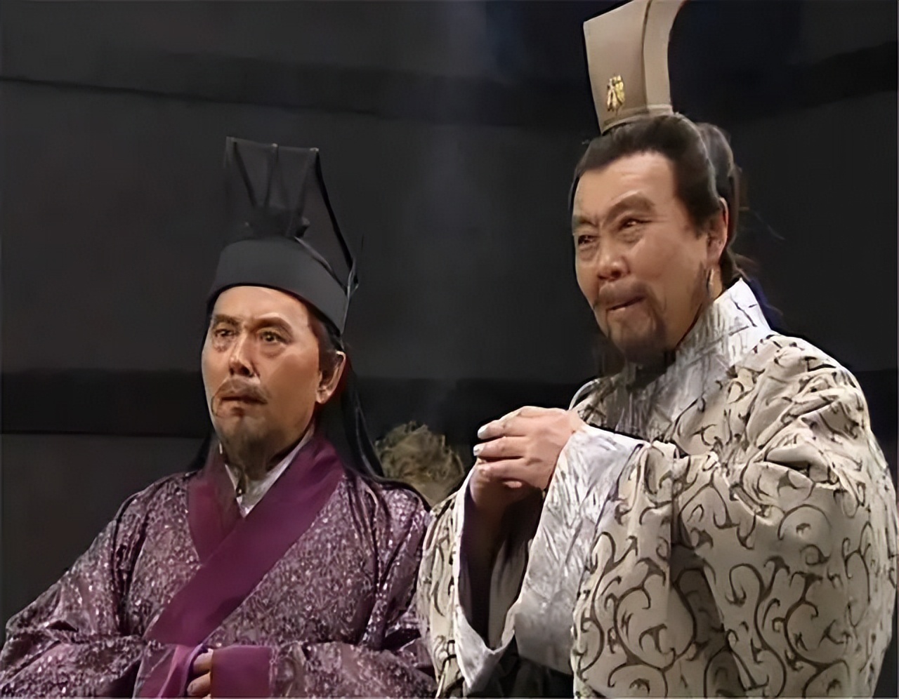 Kong Rong, who made a pear at the age of four, was scolded for being ...