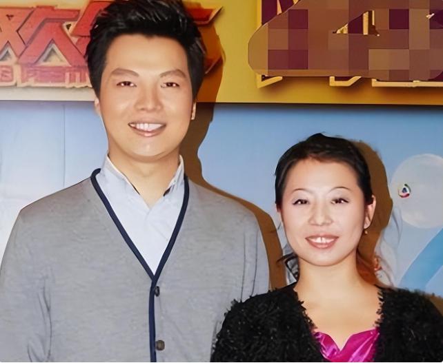 He is the most handsome host of CCTV. He married a billionaire at the ...